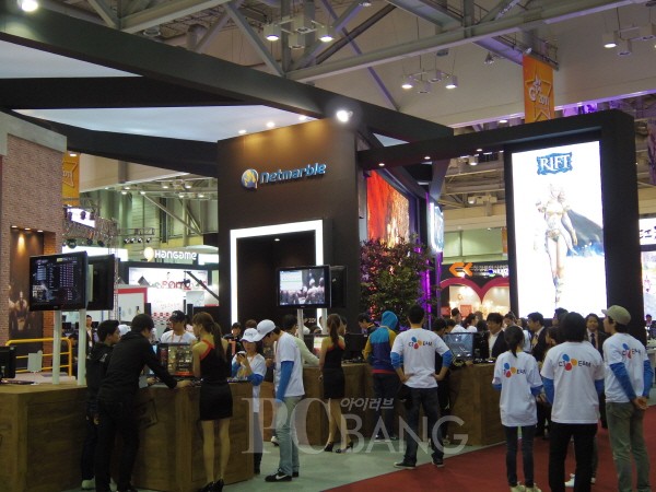 [G★2011] CJ E&M 부스 현장스케치